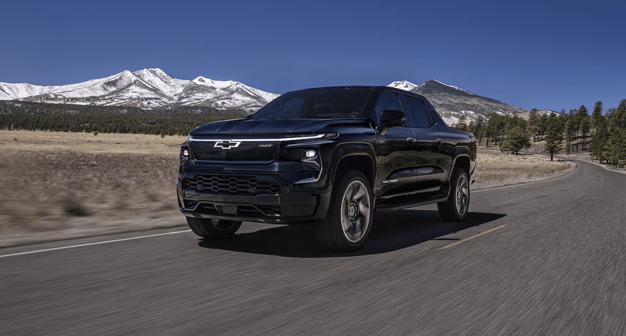 Chevrolet s elektrickým Silveradem pokořil světový rekord v dojezdu ...